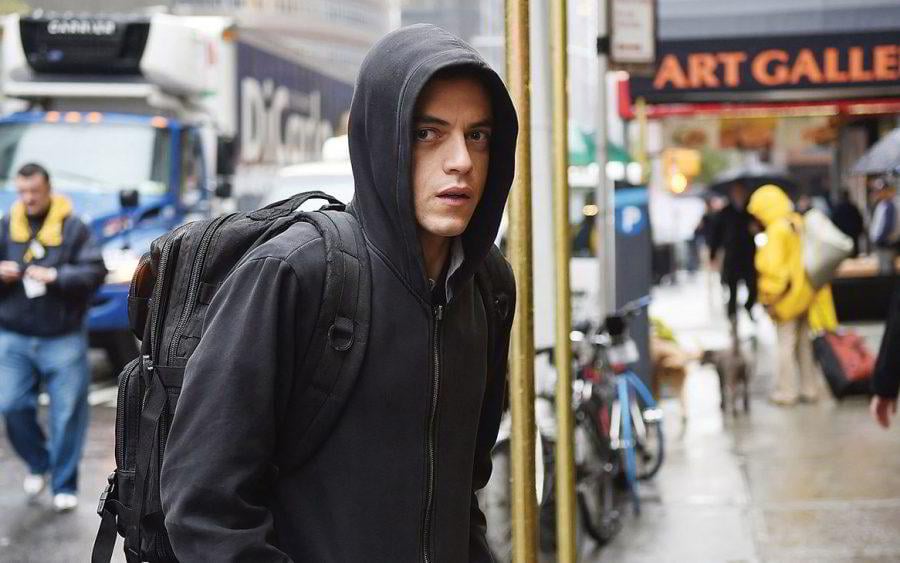 Top 5 Best TV Shows For and About geeks