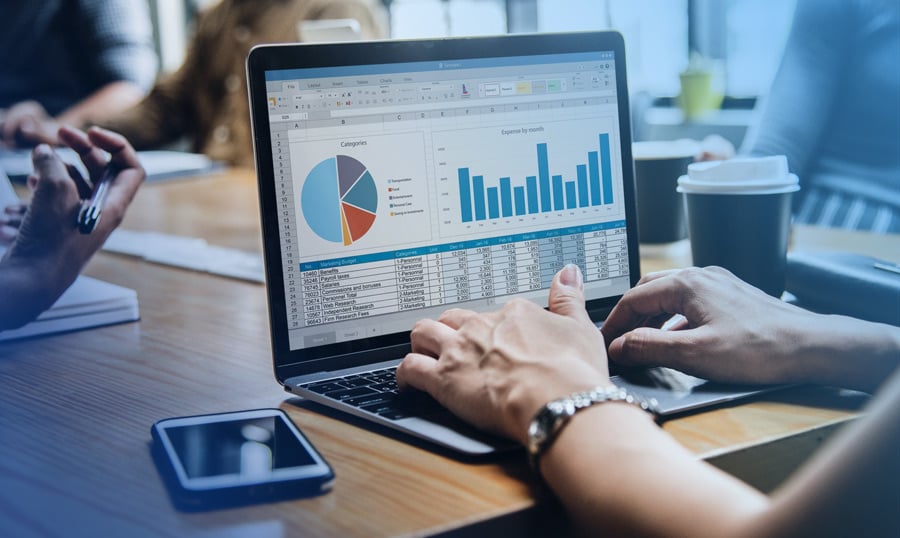 Top 16 Modern Web Themes for Personal & Business Purposes